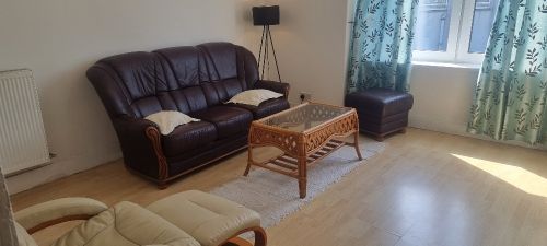 Morna Petrano :: Great Western Road, Aberdeen